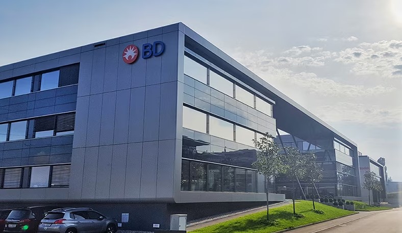 Signia y Becton Dickinson inauguraron CD en Perú - Webpicking