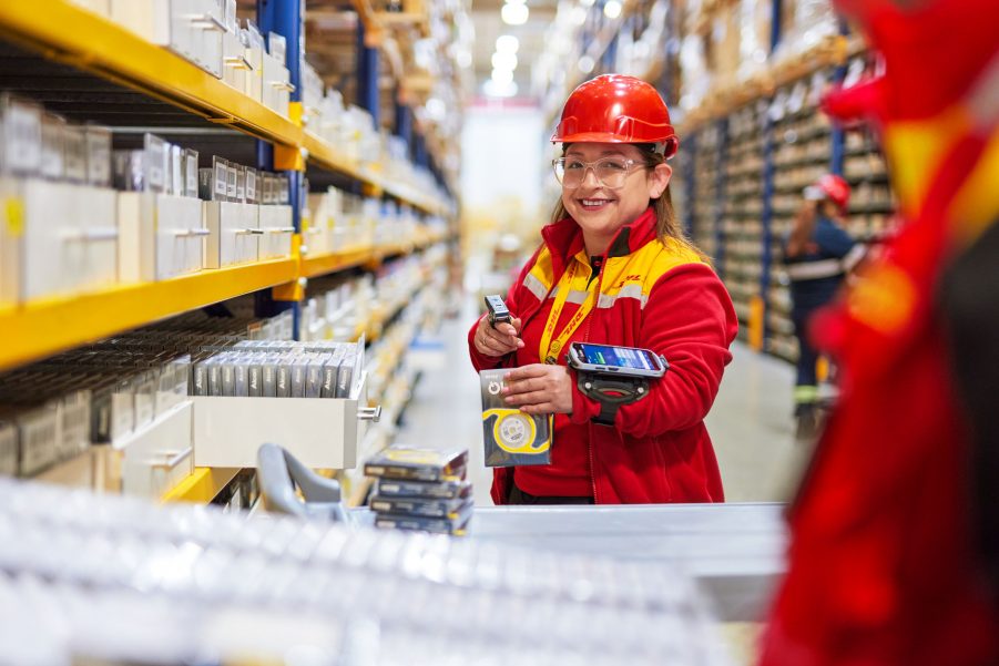 DHL Supply Chain introduce la IA generativa para la gestión de datos ...